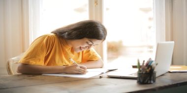 How To Become A Straight-A Student - 2025 Best Guide